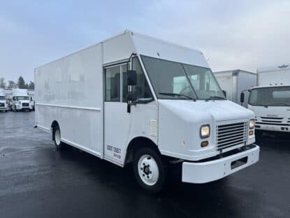 Used Semi Trucks for Sale | TEC Equipment